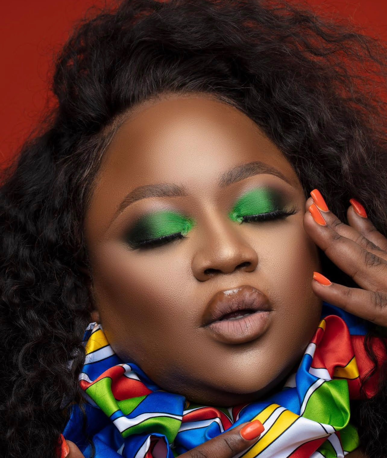 5 Ways Hermosa Flor Is Disrupting The Cosmetics Industry - Nounouche